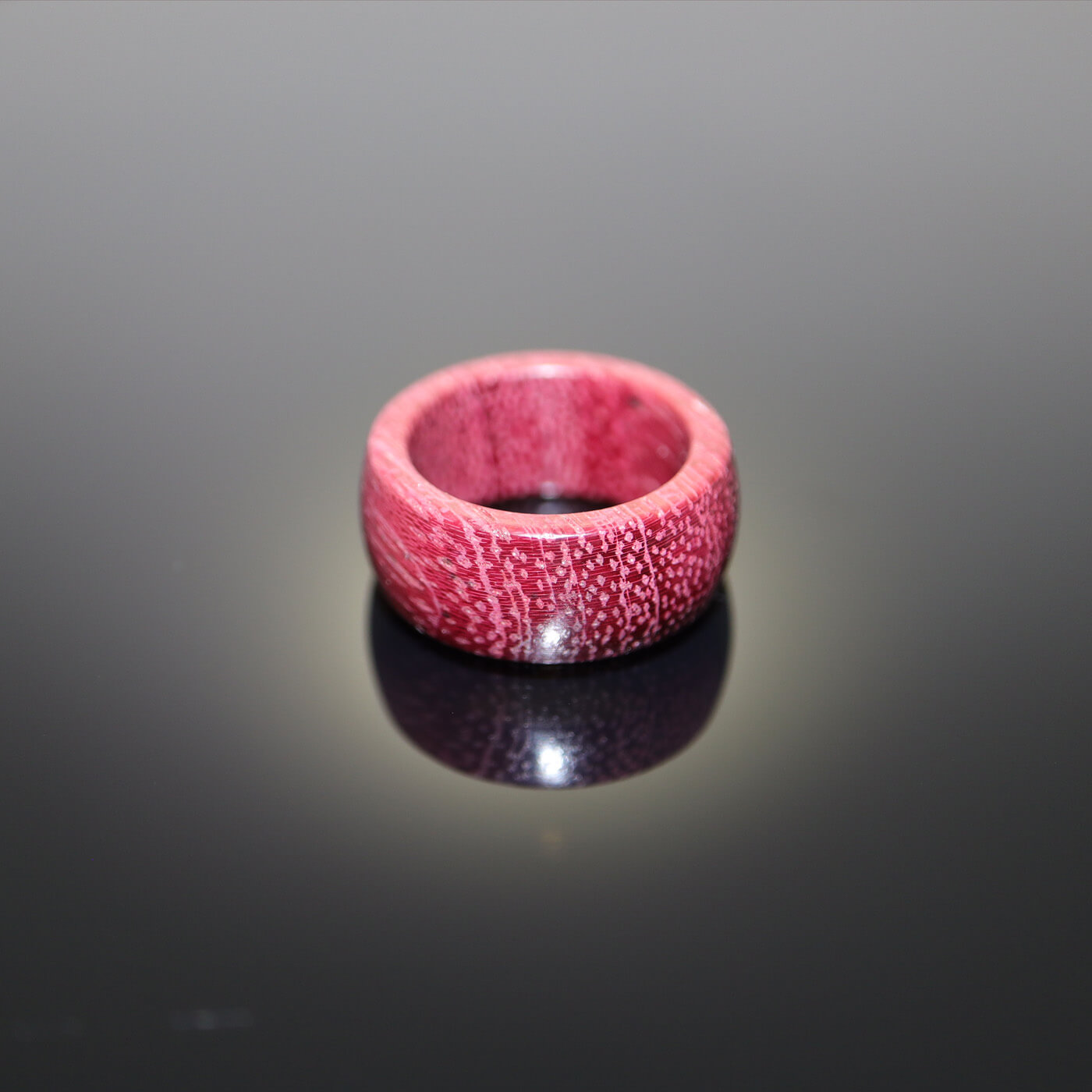 Ring Amaranth - woodring.ch