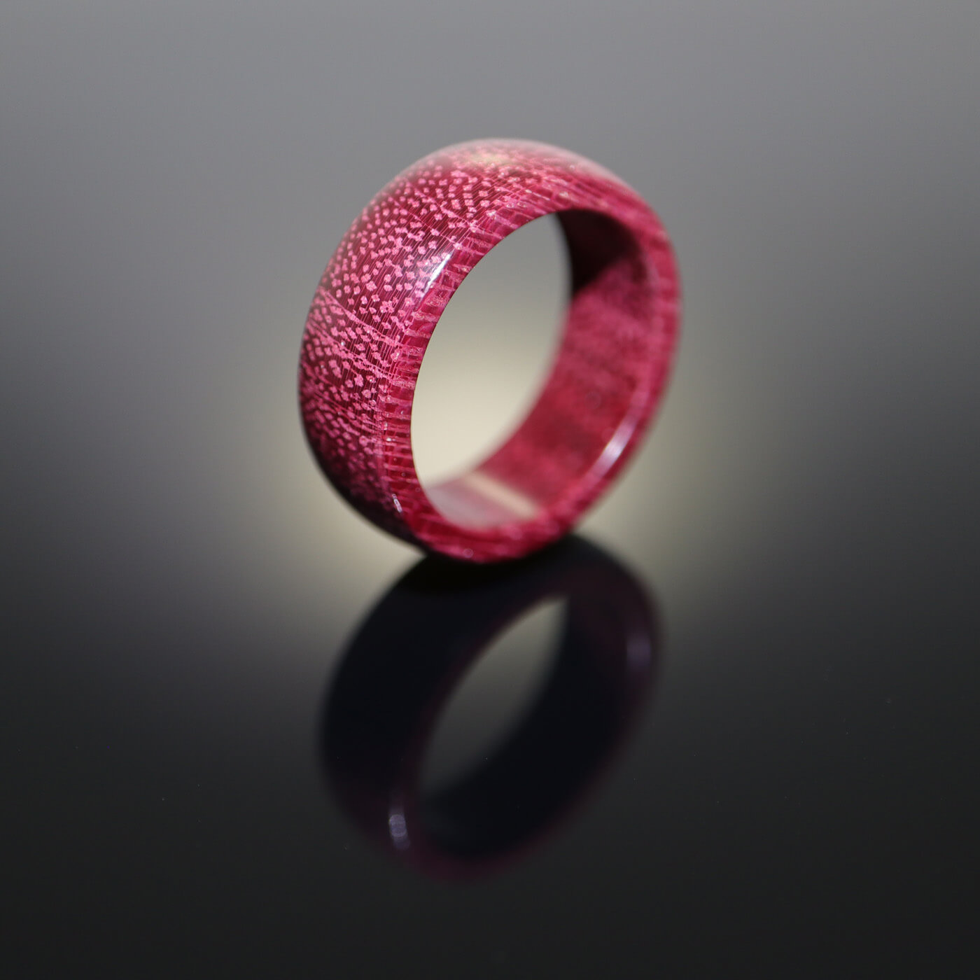 Ring Amaranth - woodring.ch